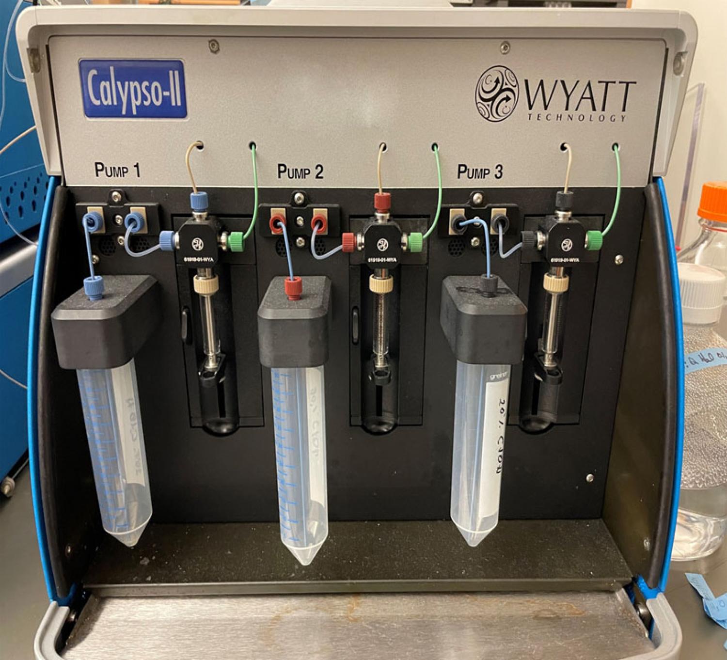 Dynamic and Multi-Angle Light Scattering | SIP - Shared Instruments Pool in the Department of ...